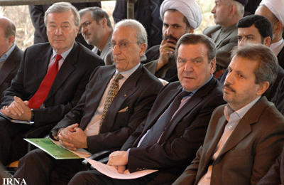 Beschämend: Sigmar Gabriel (SPD) in Teheran! - Iran Appeasement Monitor